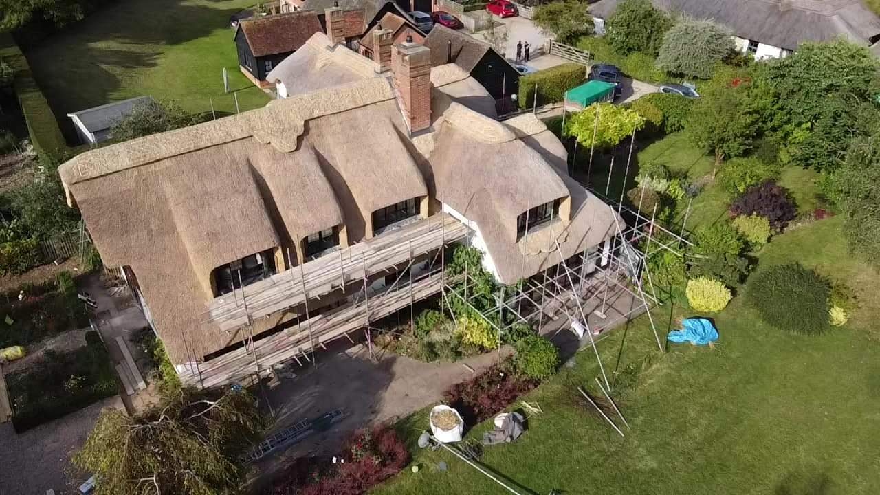 Bev Fowler Master Thatcher - The Guild of Master Craftsmen