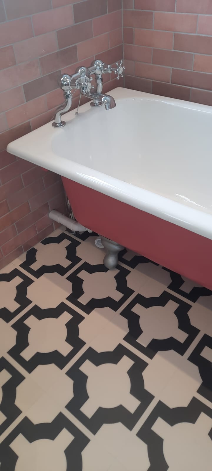 Aqua Bath Coatings - The Guild of Master Craftsmen