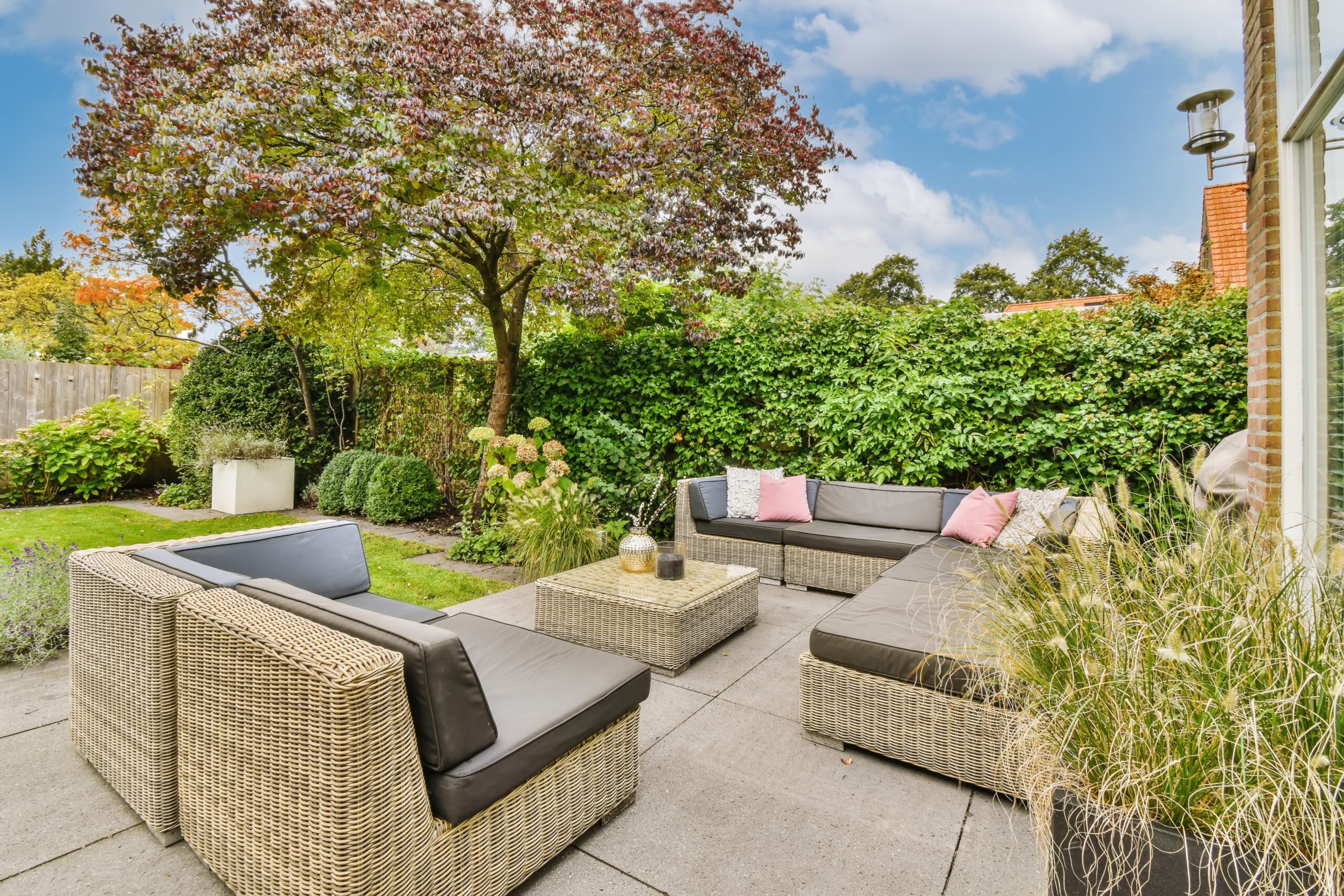 Ideas for the perfect garden patio - The Guild of Master Craftsmen