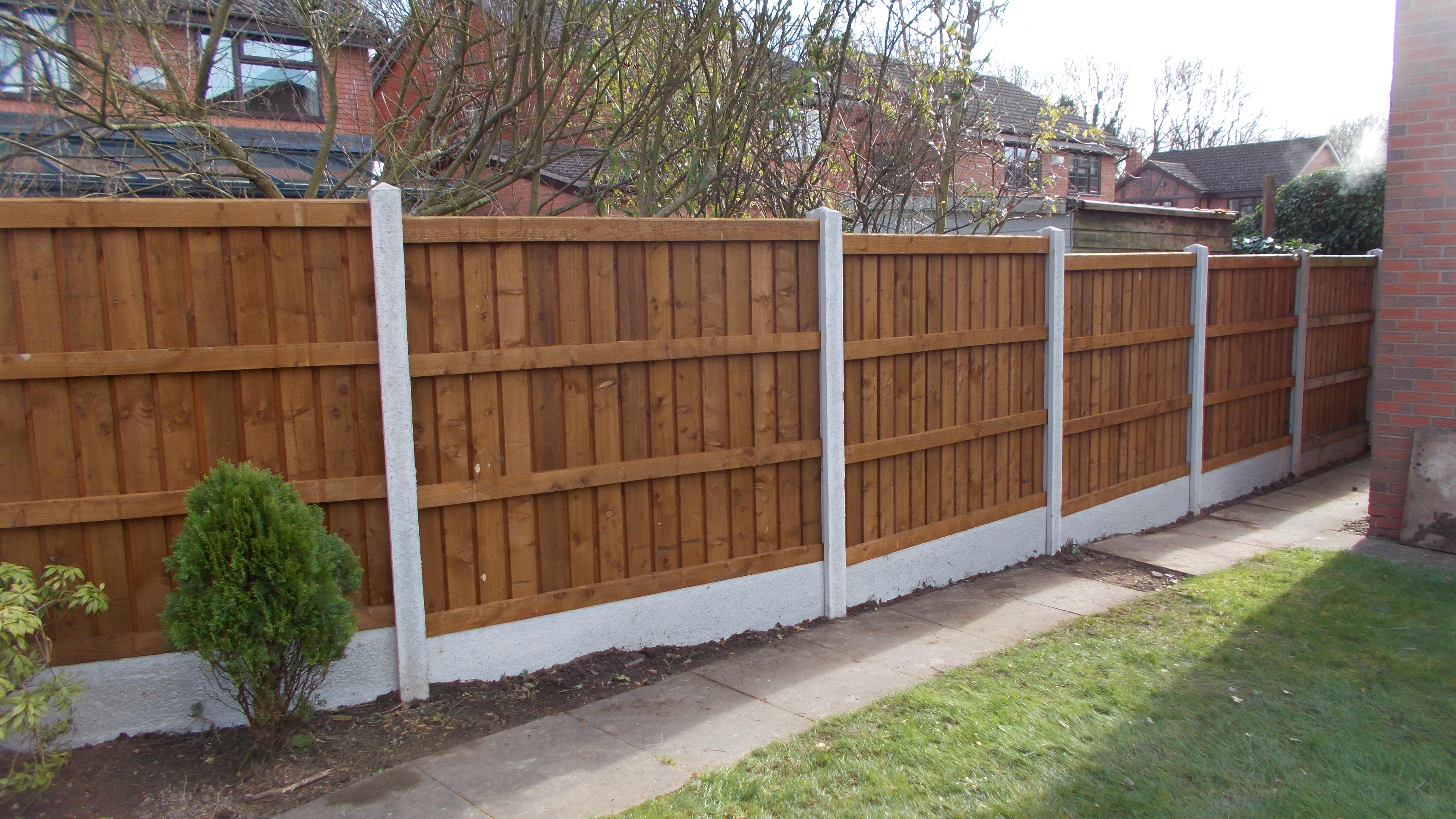 Lawnswood Fencing Ltd - The Guild of Master Craftsmen
